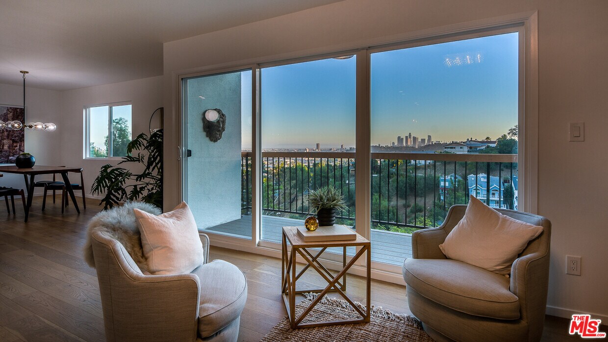 3945 W Point Dr, Los Angeles, CA 90065 - House Rental in Los Angeles ...