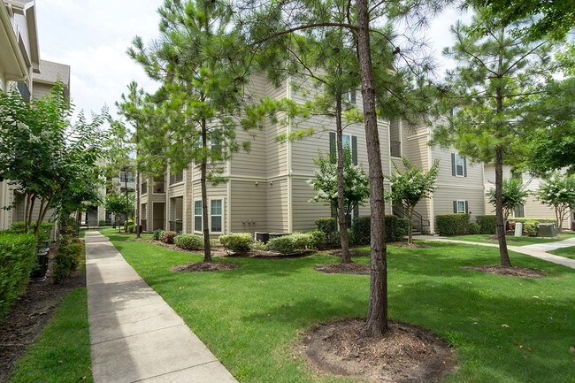 Silverbrooke Rentals - Stafford, TX | Apartments.com