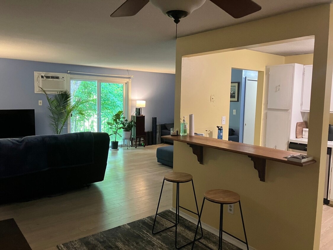 80 Damon Rd, Northampton, MA 01060 | Apartments.com