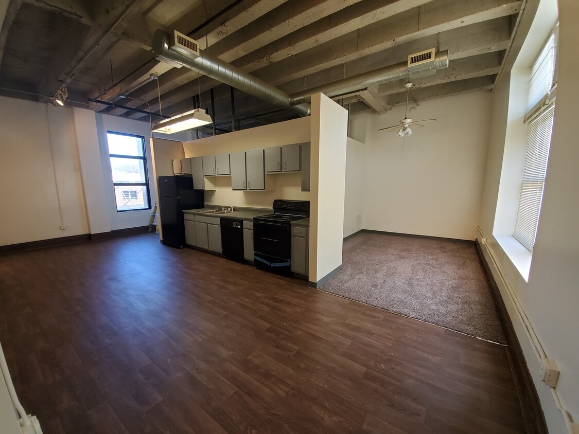 City Hall Lofts - Apartments in Kansas City, KS | Apartments.com