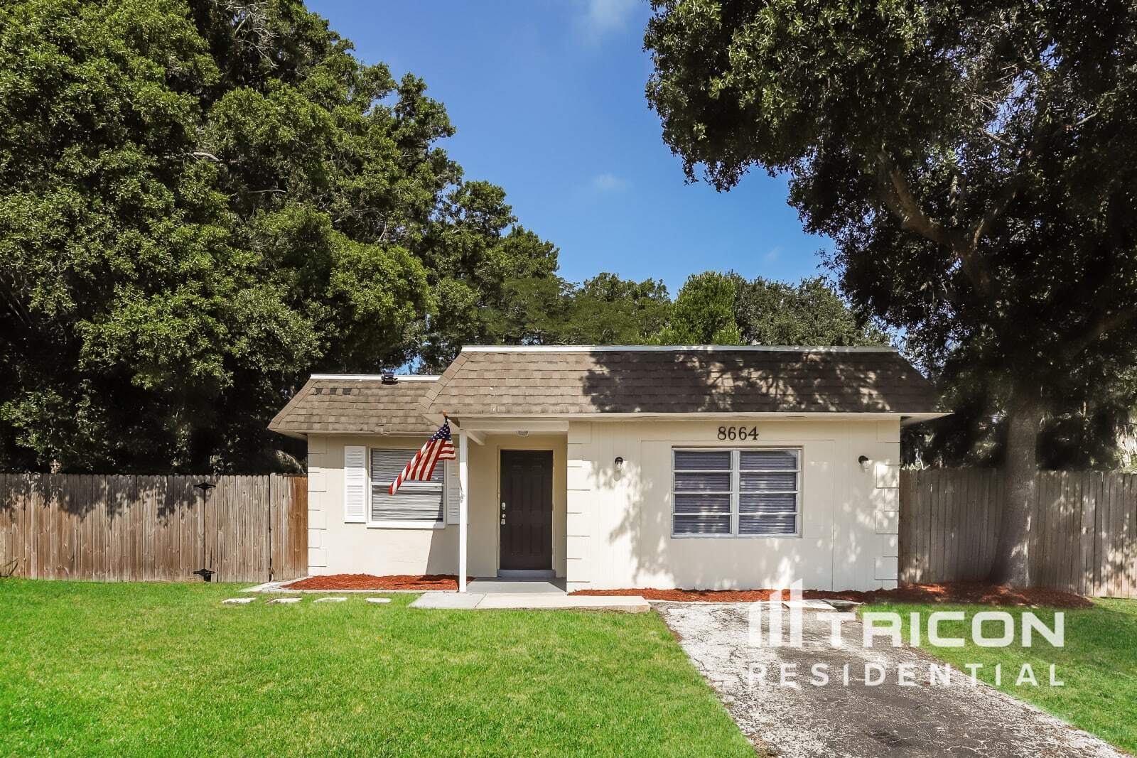8664 Mockingbird Ln, Seminole, FL 33777 | Apartments.com