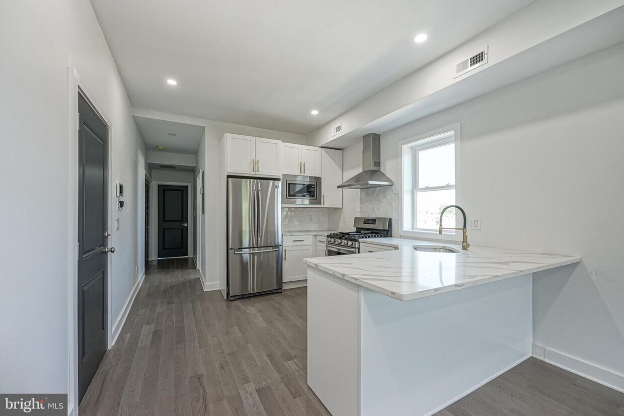 1542 Tasker St Unit 3F, Philadelphia, PA 19145 - Room for Rent in ...