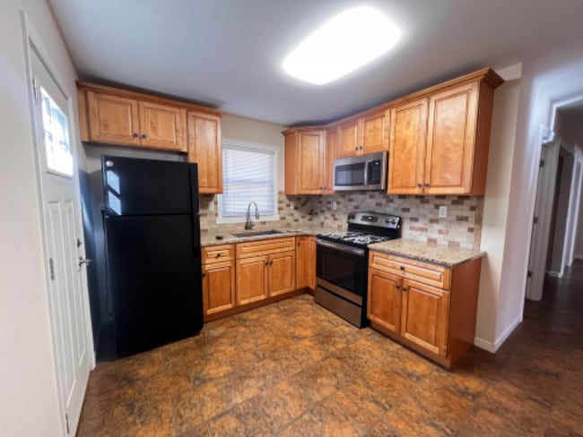 1337 Miles Rd, Dallas, NC 28034 | Apartments.com