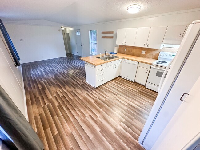 4511 Lakewood Rd, Stanwood, WA 98292 - House Rental in Stanwood, WA ...