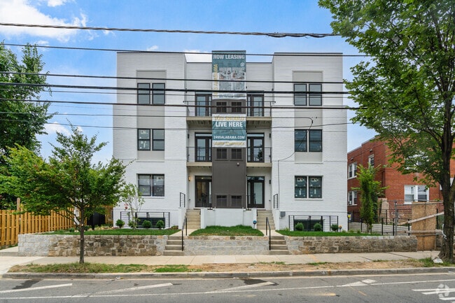 Anacostia Apartments for Rent with High Ceilings - Washington, DC ...