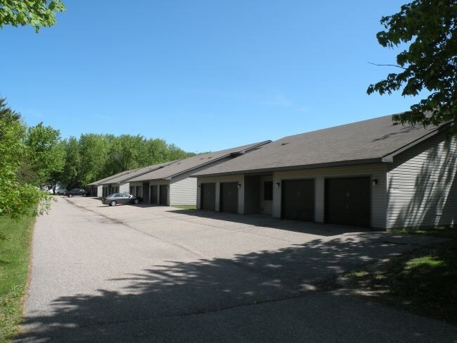 1100 Northpoint Dr, Stevens Point, WI 54481 Apartments - Stevens Point ...