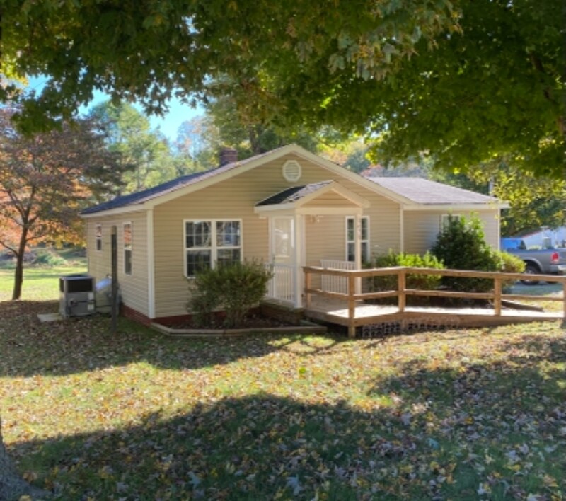 1628 Mebane Oaks Rd, Mebane, NC 27302 | Apartments.com