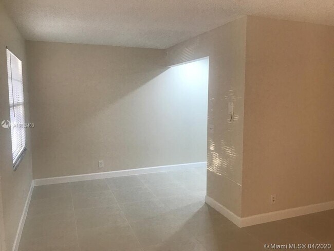 551 SW 135th Ave Unit 214B, Pembroke Pines, FL 33027 - Condo for Rent ...