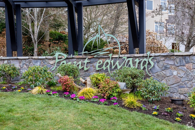 Point Edwards - Building 10 - 50 Pine St Edmonds, WA 98020 | Apartments.com