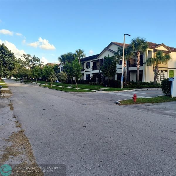 521-527-527 NE 14th Ct, Fort Lauderdale, FL 33304 - House Rental in ...