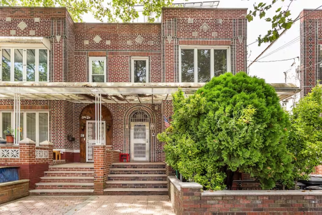 2448 E 22nd St Unit Mellow Yellow, Brooklyn, NY 11235 - 2448 E 22nd St ...