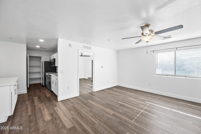 3065 N 67th Ave Unit 229, Phoenix, AZ 85033 - Room for Rent in Phoenix ...