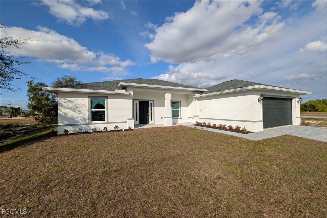 707 Kismet Pkwy E, Cape Coral, FL 33909 - House Rental in Cape Coral ...