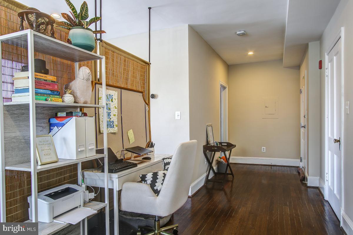 422 Butternut St NW Unit 106, Washington, DC 20012 - Room for Rent in ...