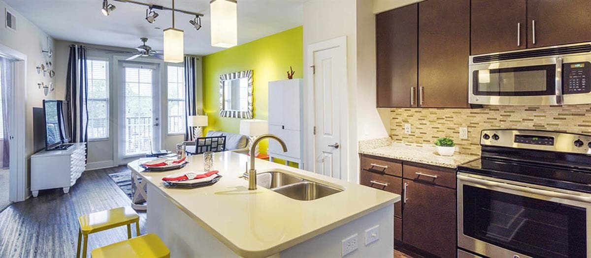 MAA SoHo Square - 712 S Howard Ave Tampa, FL 33606 | Apartments.com