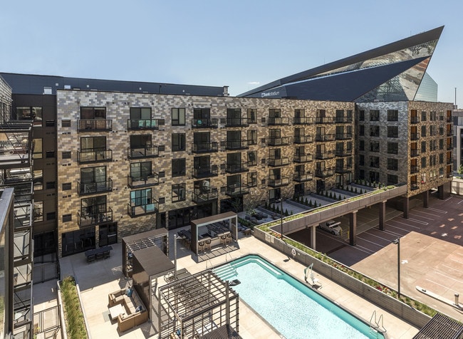 Military Apartments for Rent Near St Anthony Sky Croft Manor ...