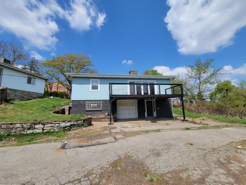 13033 Ferraro Dr, Pittsburgh, PA 15235 - House Rental in Pittsburgh, PA ...