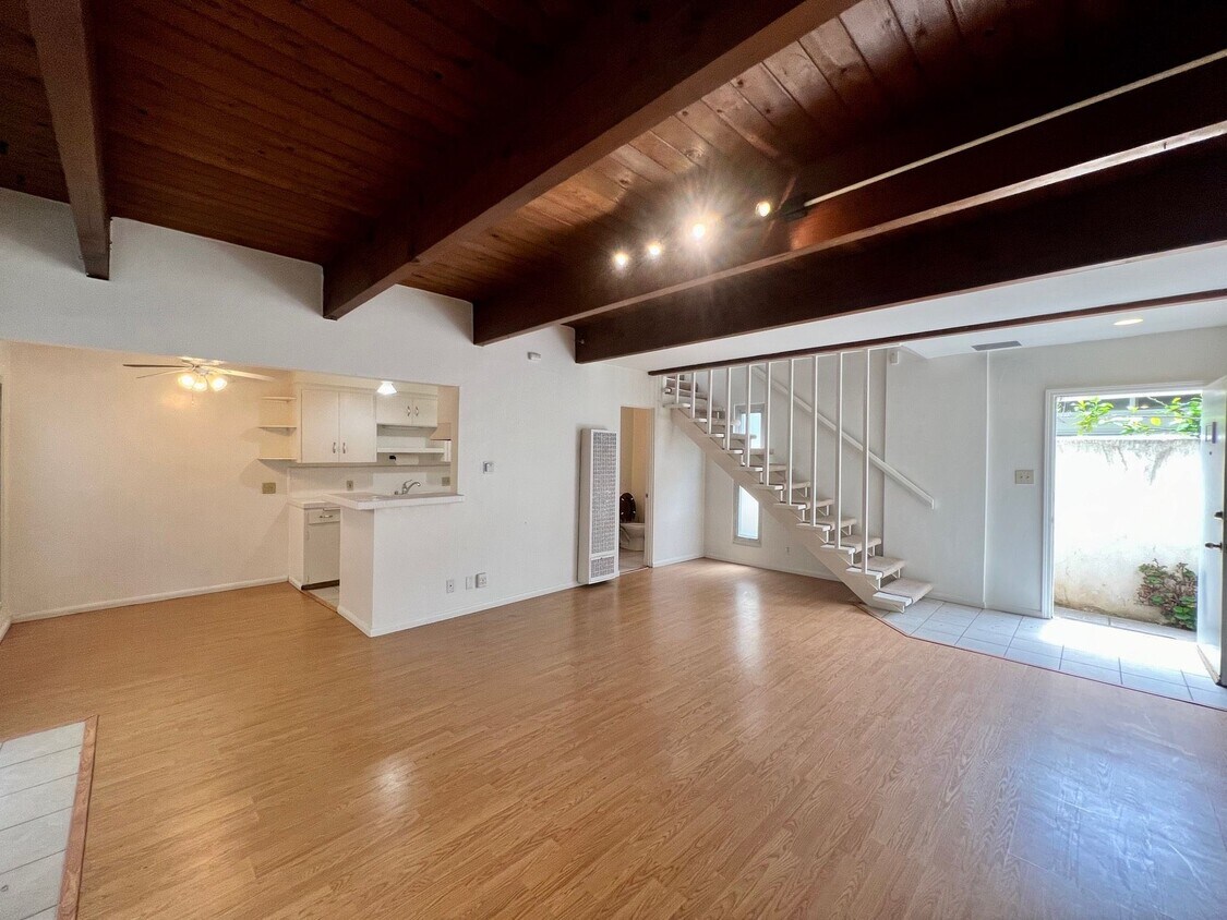 107 Rees St Unit 107, Playa Del Rey, CA 90293 - 107 Rees St Playa Del ...