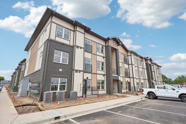 Bonsai Apartments - Apartments in Englewood, CO | Apartments.com