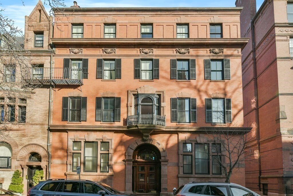 18 Exeter St, Boston, MA 02116 - House Rental in Boston, MA ...
