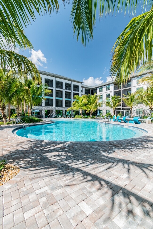 AxisOne Apartments - 2201 NW Federal Hwy Stuart, FL | Apartments.com