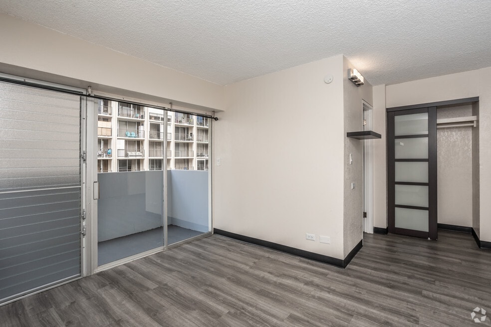 Honuakaha Senior Rentals 62+ - 545 Queen St Honolulu, HI 96813 ...