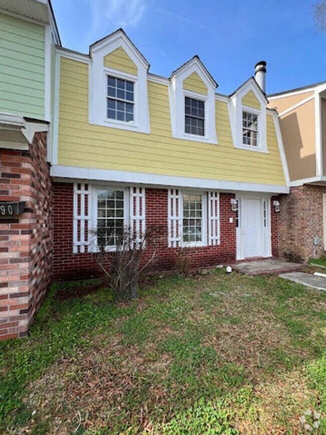 Dorchester Village Trailer Park Apartments for Rent with Washer & Dryer ...