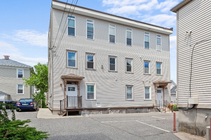 14 Trenton St Unit 2, Providence, RI 02906 | Apartments.com