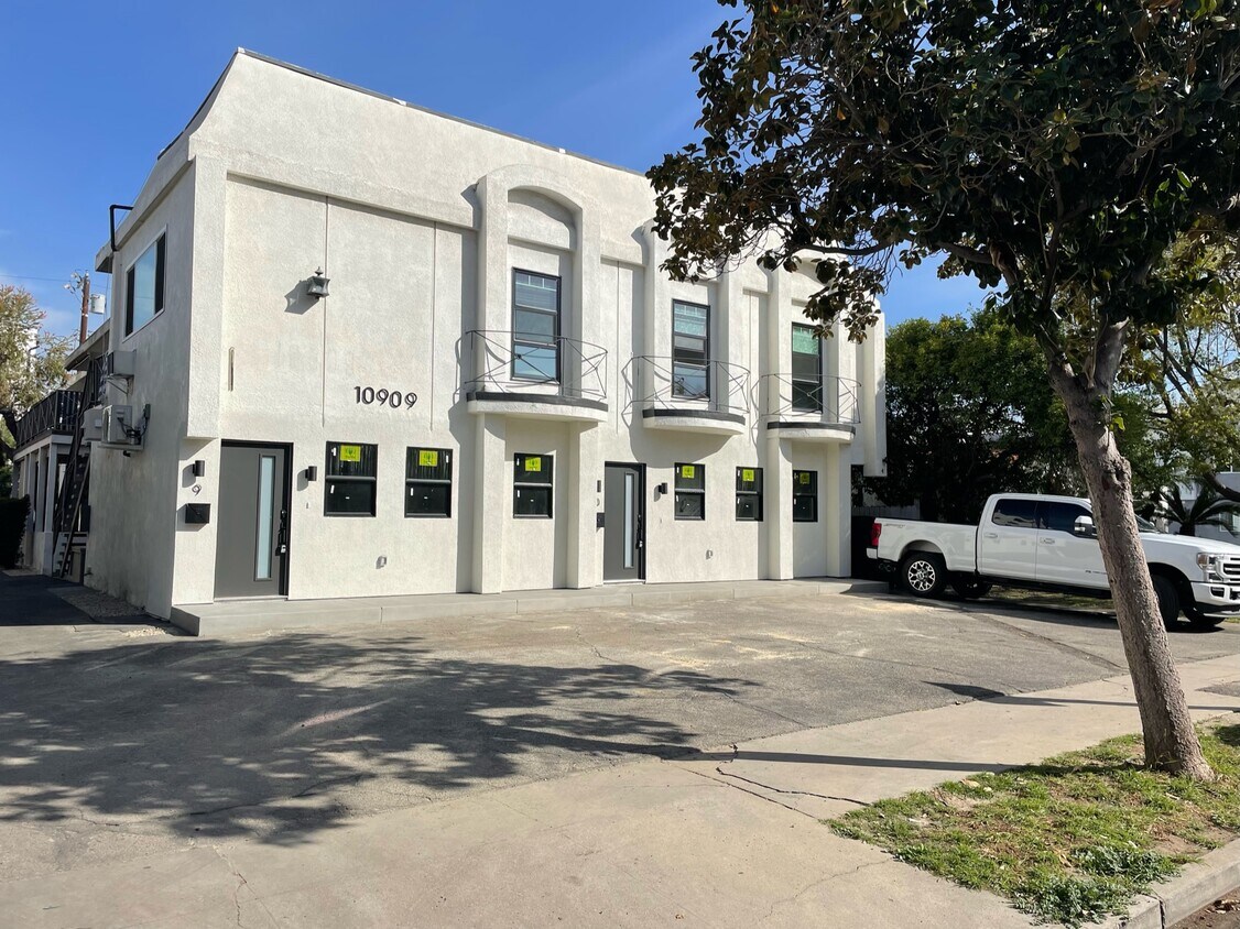 178 Apartments for Rent in 91601, CA | Westside Rentals