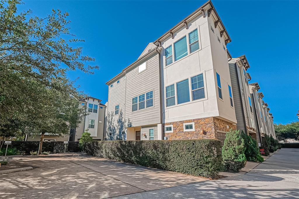 2405 Beall St, Houston, TX 77008 - House Rental in Houston, TX ...
