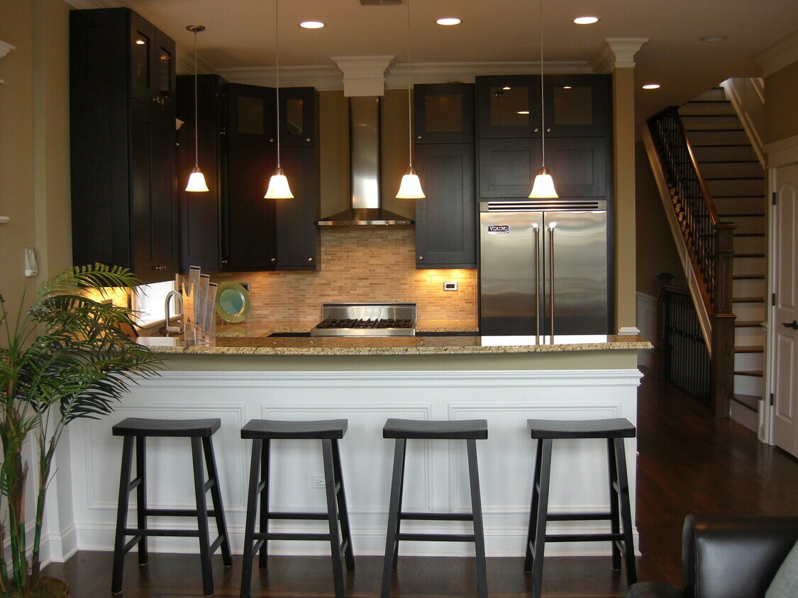 2521 N Southport Ave Unit 03, Chicago, IL 60614 - Condo for Rent in ...