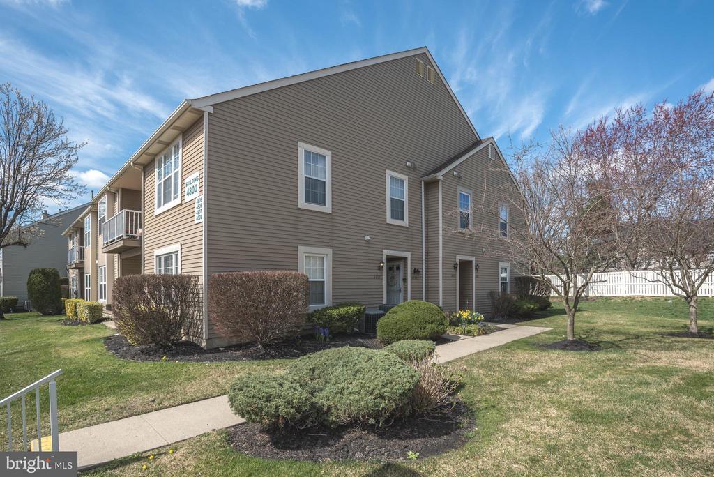 4807 Adelaide Dr, Mount Laurel Township, NJ 08054 - Room for Rent in ...