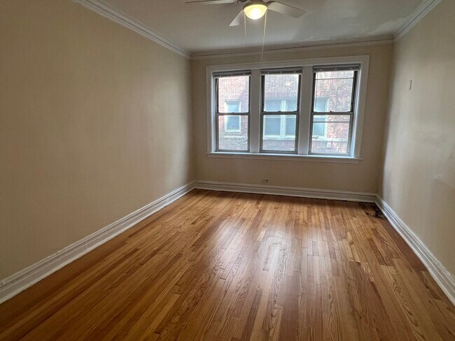4949 N Whipple St Unit 1E, Chicago, IL 60625 - Condo for Rent in ...