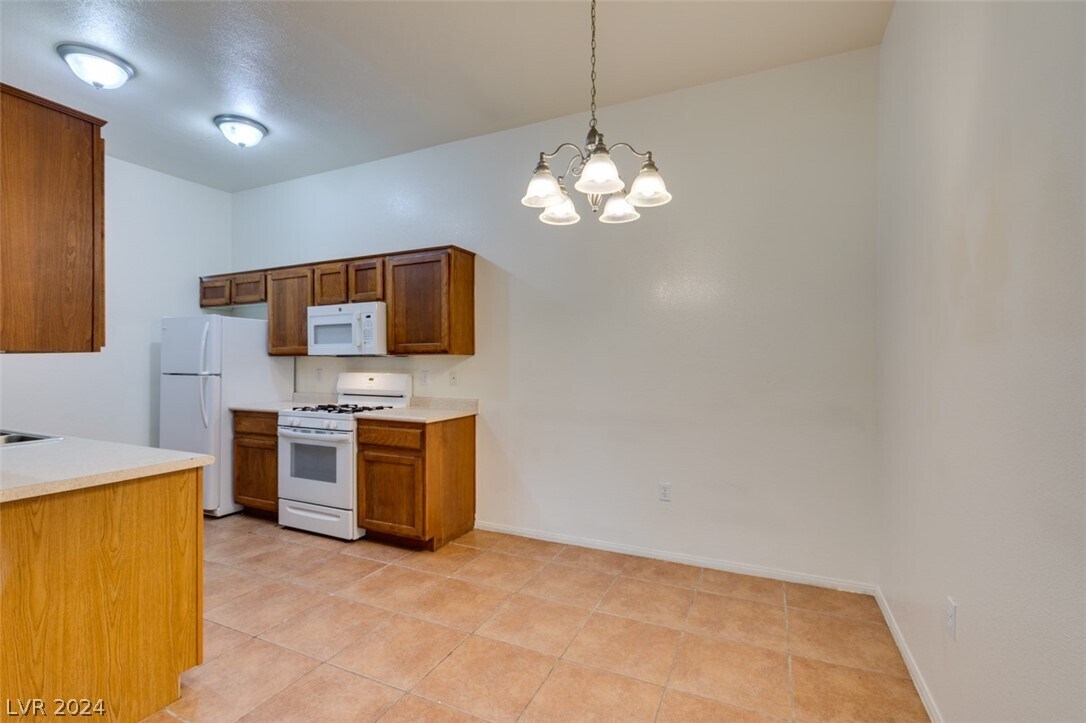 8805 Jeffreys St Unit 1019, Las Vegas, NV 89123 - Condo for Rent in Las ...