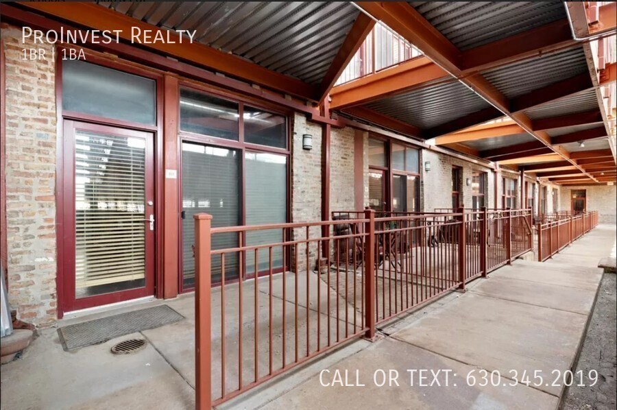 1061 W 16th St Unit 101, Chicago, IL 60608 - Room for Rent in Chicago ...