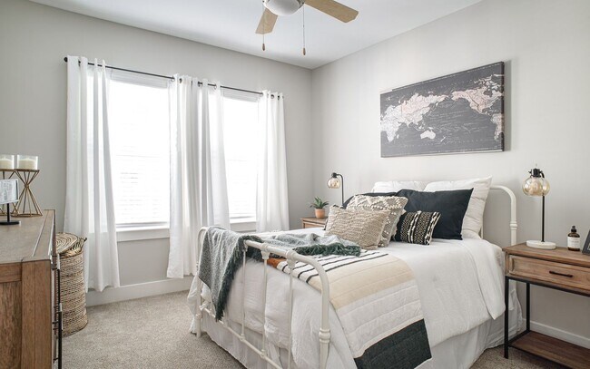 Luxe at Market Common Apartments - 1231 Hadley Cir Myrtle Beach, SC ...