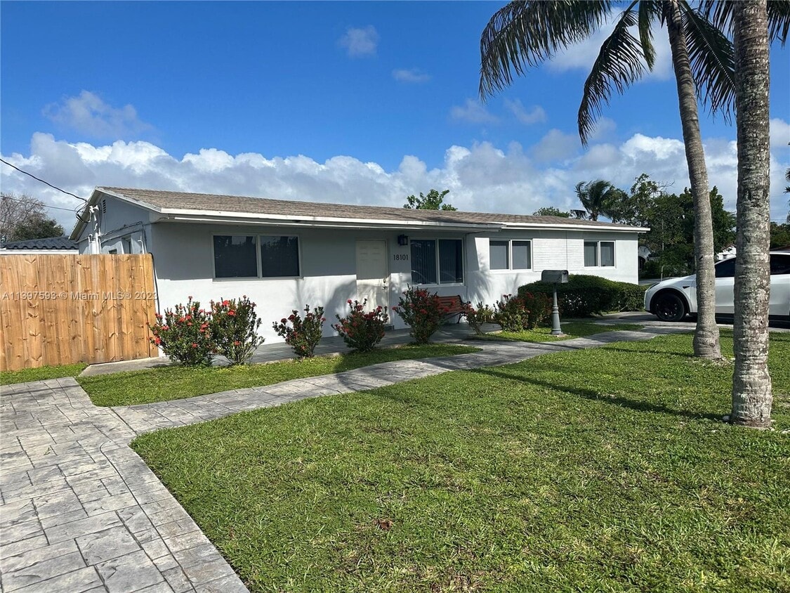 18101 NE 14th Ave, North Miami Beach, FL 33162 - House Rental in North Miami Beach, FL ...