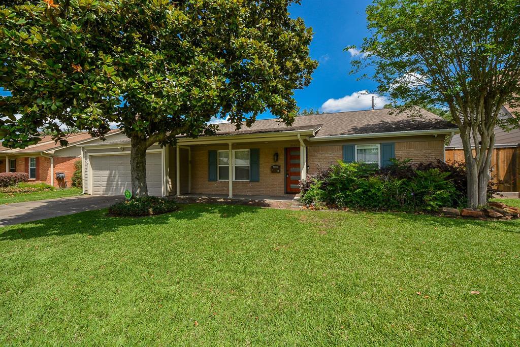 9642 Fairdale Ln, Houston, TX 77063 - House Rental in Houston, TX ...