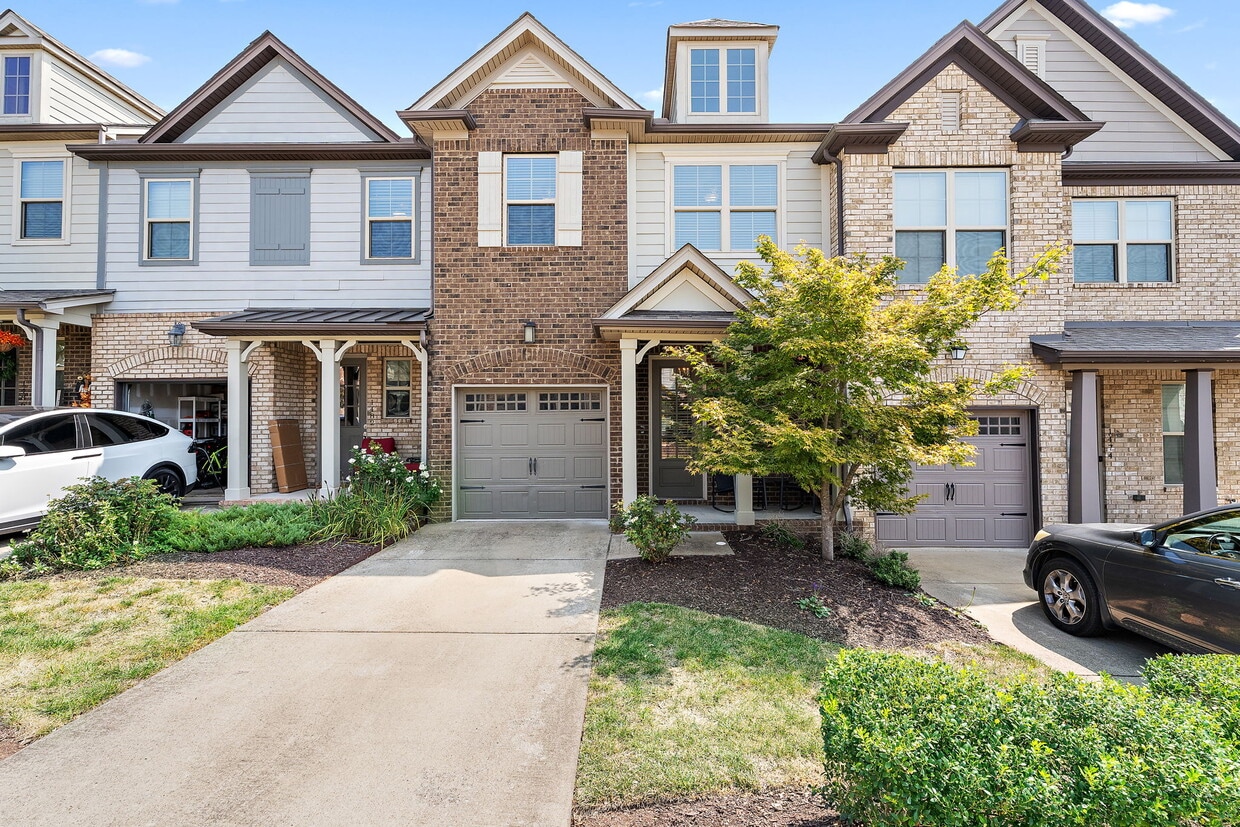 1478 Channing Dr, Thompsons Station, TN 37179 - Townhome Rentals in ...