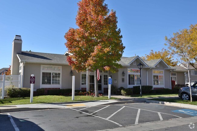 Oakstone Apartments - Clearfield, UT | Apartments.com