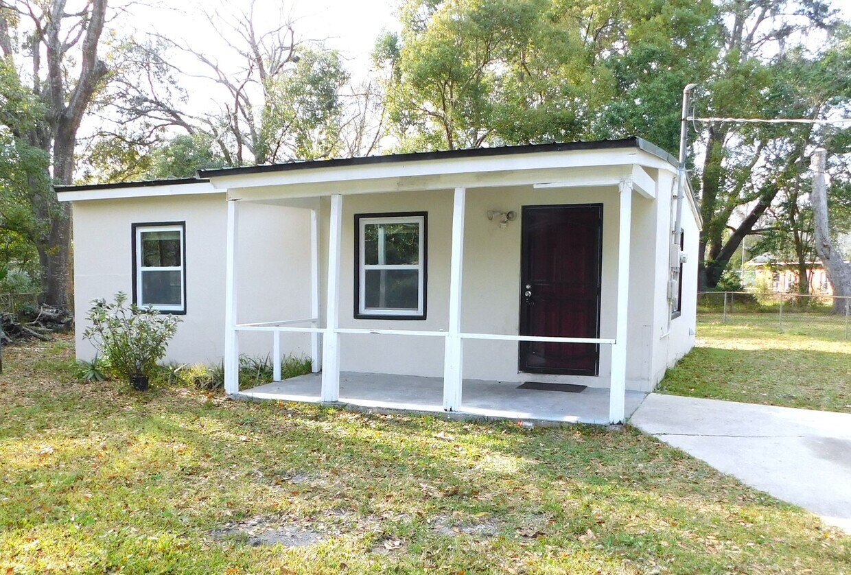 5806 Iris Blvd, Jacksonville, FL 32209 - House Rental in Jacksonville, FL | Apartments.com