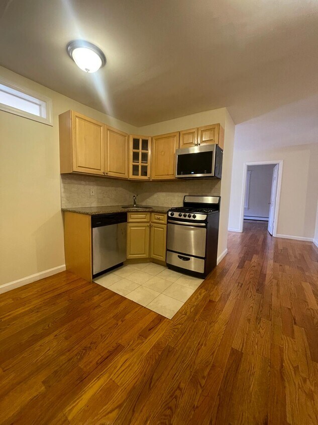 248 Barrow St Unit 2, Jersey City, NJ 07302 - 248 Barrow St Jersey City ...