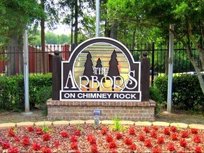 Arbors On Chimney Rock