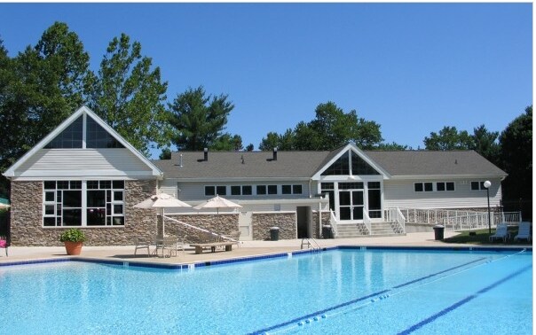 Twin Ridge Apartments I Rentals in Baltimore at 1901 Snow Meadow Ln ...