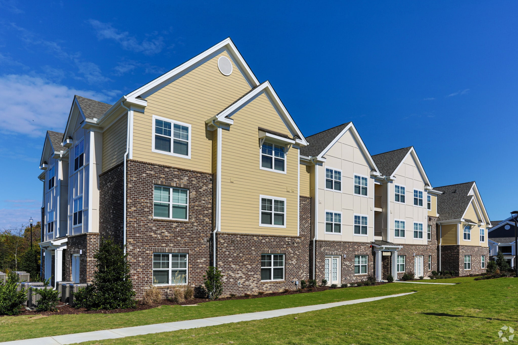 Gateway Pointe Apartment Homes - 1000 S Armed Forces Blvd Warner Robins ...