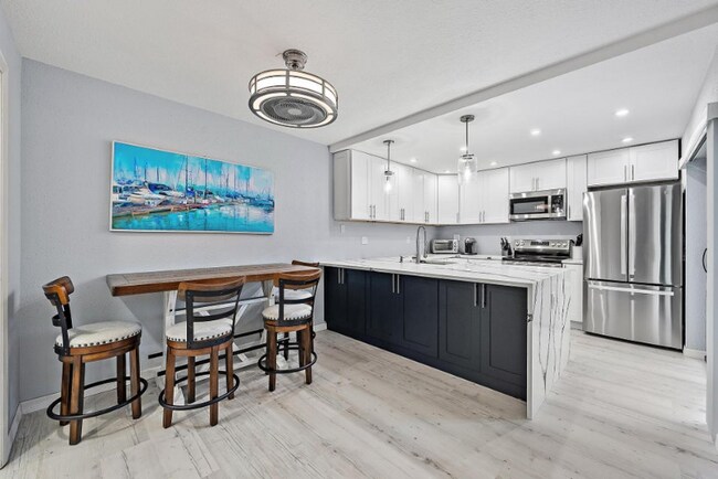 Apartments for Rent with Hardwood Floors in Bluffs-Ridge, Jupiter ...