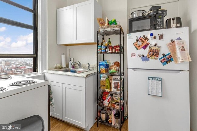 1324 Locust St Unit 1503, Philadelphia, PA 19107 - Room for Rent in ...