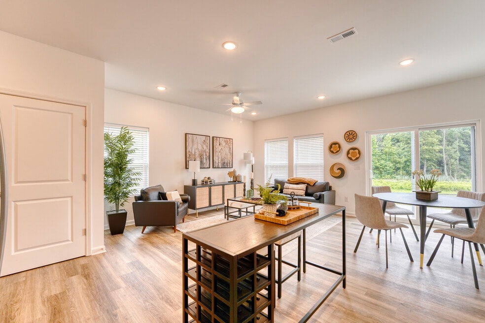 Apartments for Rent with Yard Near Little Creek DE | Apartments.com