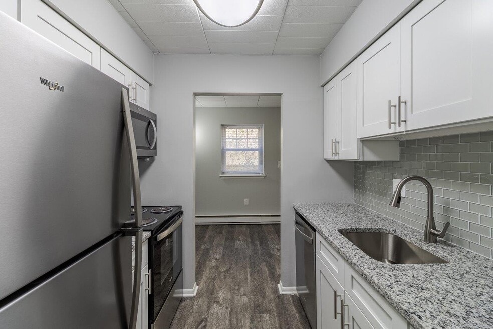 Apartments for Rent with a Dog Park Near White Township PA | Apartments.com