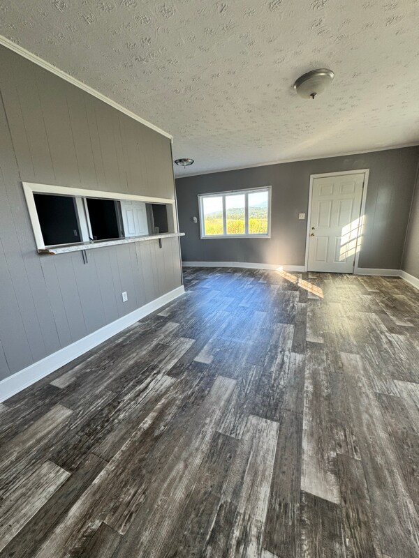 Apartments for Rent under $2,000 in Canmer KY